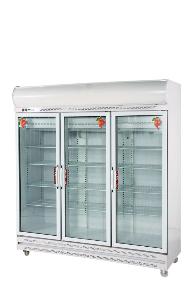 3-Door-Display-Chiller - VChoose